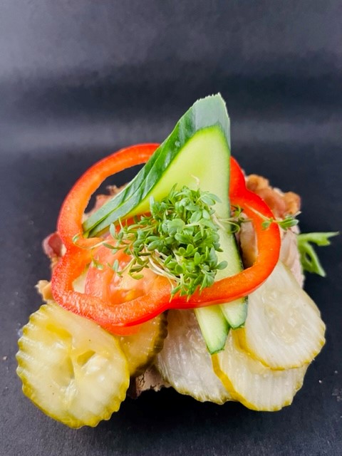 Luksus smørrebrød - Leverpostej | slagterkrabbe.dk